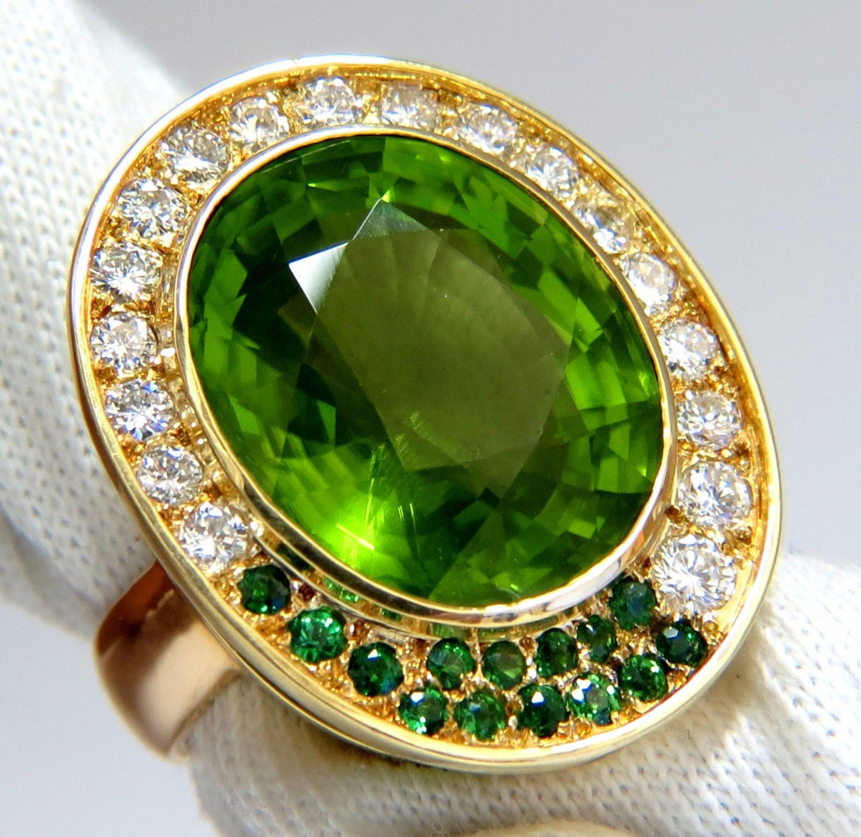 22.50ct natural green peridot diamond demantoid ring 14kt – Avis ...